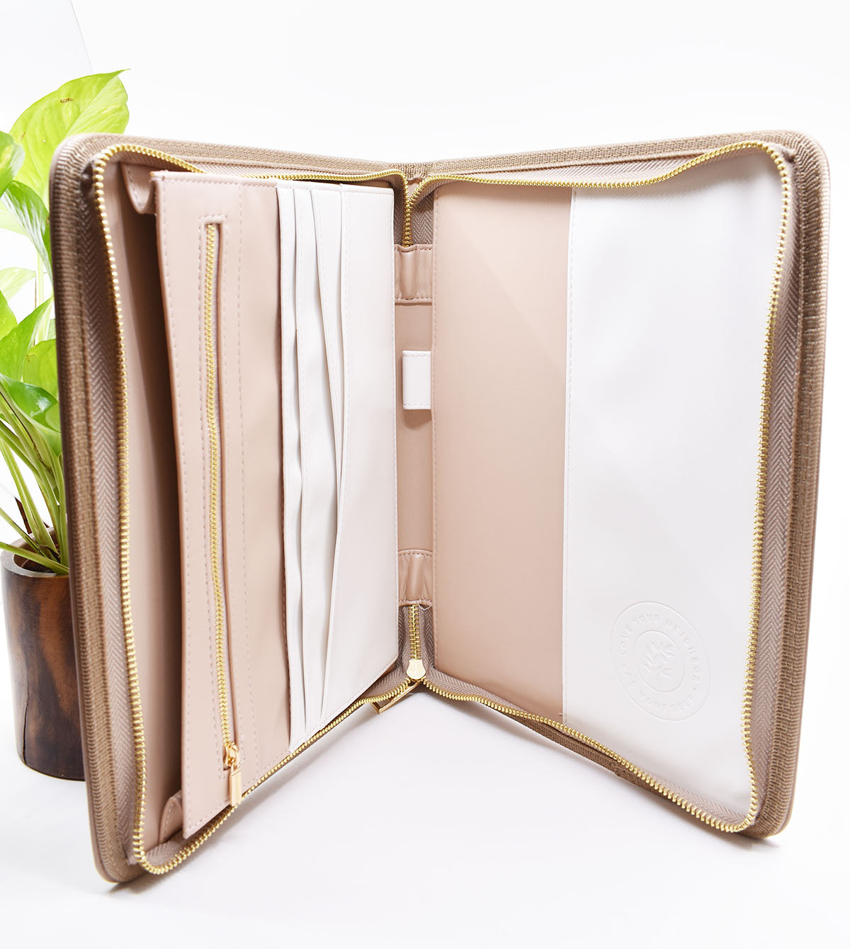 Ministry Organizers – Happier To Give